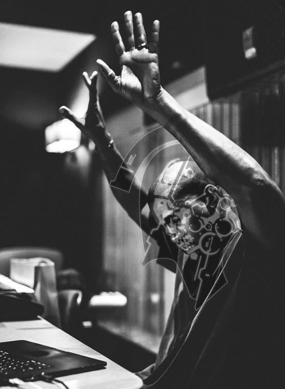 Father Stretch My Strands – Kanye West and Hideo Kojima | ethan.games